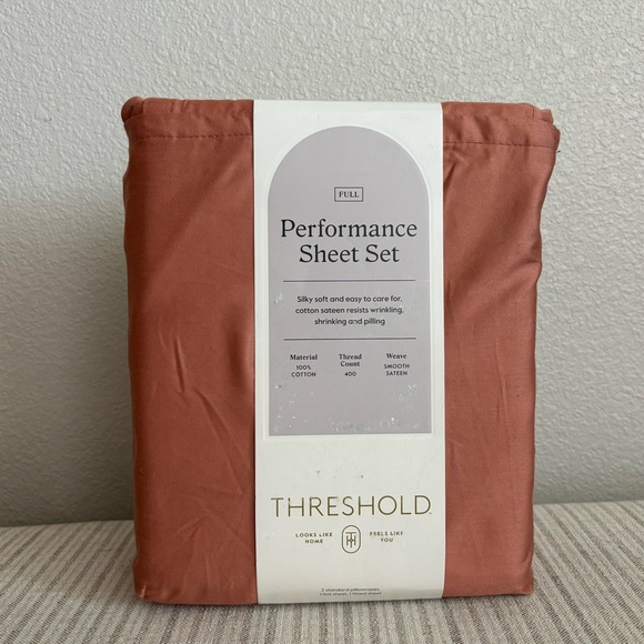 Threshold | Bedding | Nwt Full Solid Performance 40 Thread Count Sheet ...